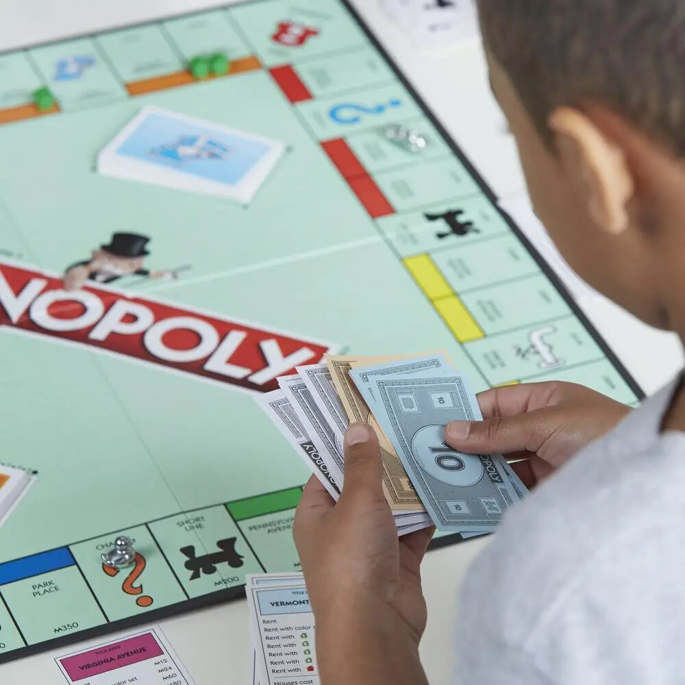 Monopoly Monopol Norsk Det klassiske Monopol med nye brikker - Gamezone.no